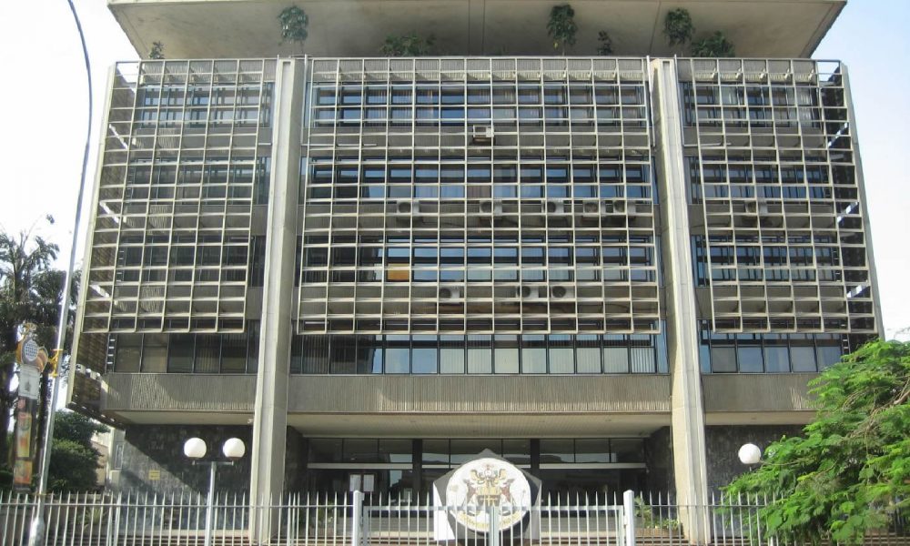 Bank of Uganda officials arrested carrying cash in sacks - Daily Post ...